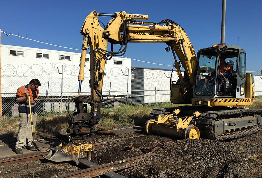 Composite Sleeper Installation - McLeod Rail Pty Ltd